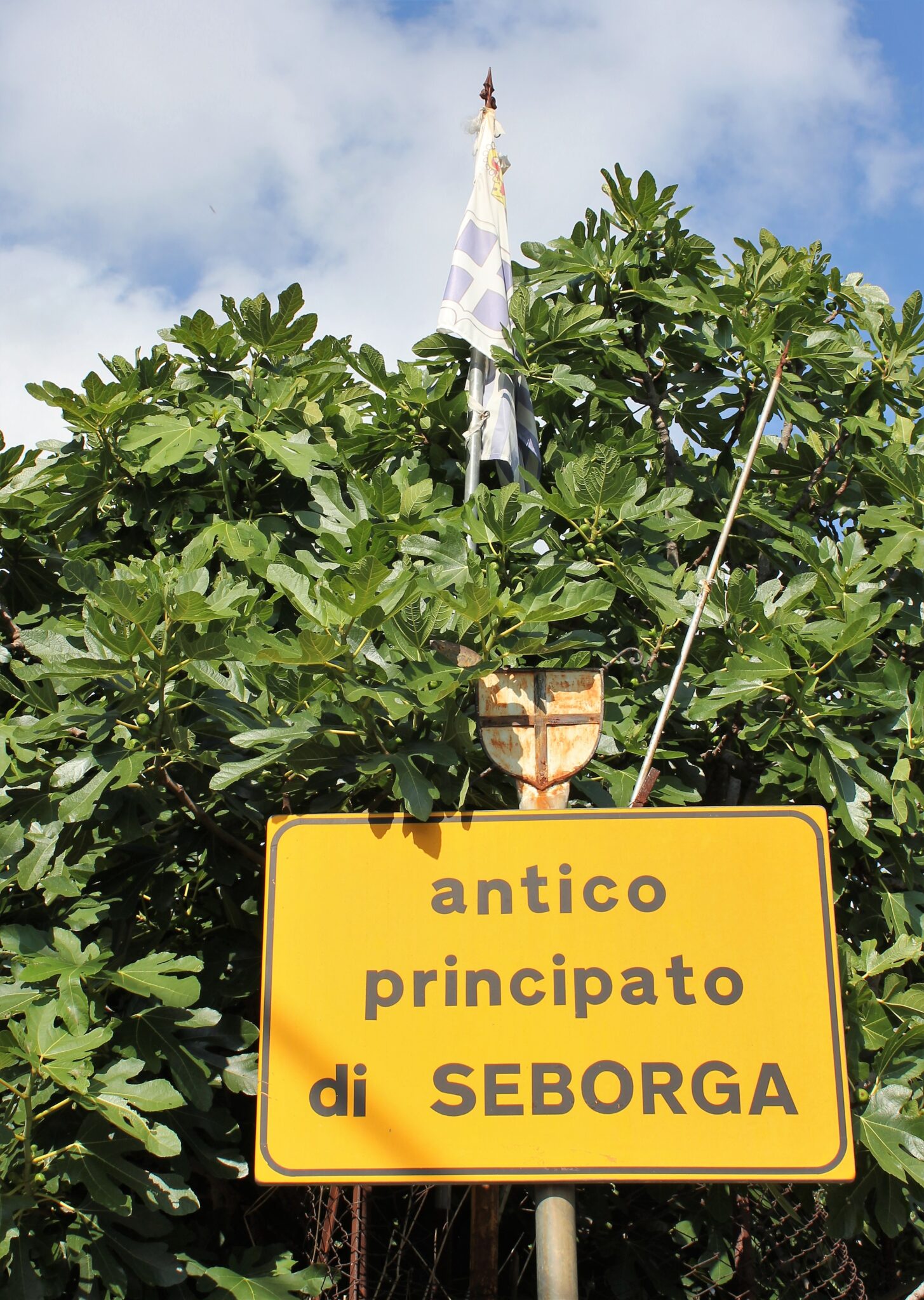 Liefde voor Ligurië: Seborga, het Italiaanse dorp dat ook een prinsdom ...