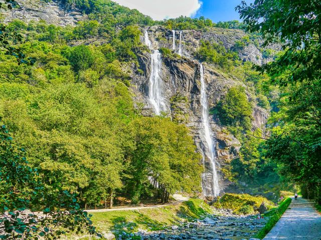 Legendes uit het Valchiavenna (20): Over de inwoners van Dasile en ...